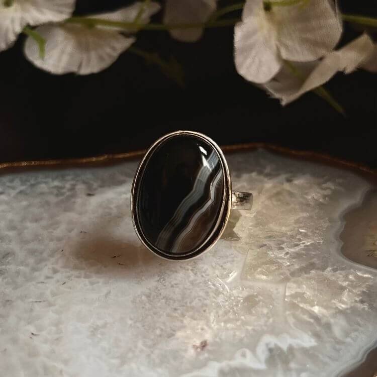 Black Onyx White Streak Ring - Rajasthani Haat